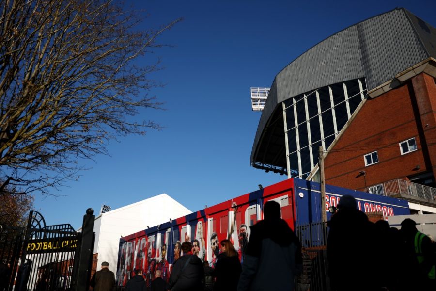 Manchester City and Palace have confirmed their starting lineups.