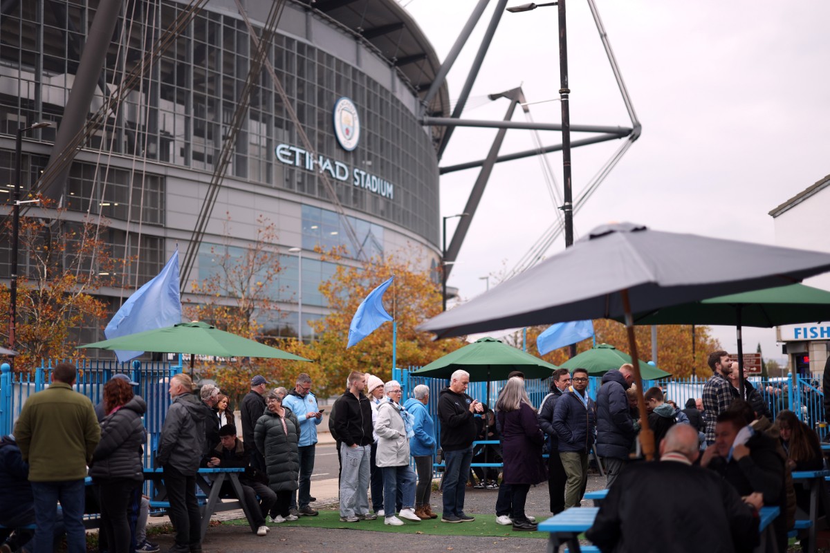 Manchester City and Brighton have confirmed their starting lineups.