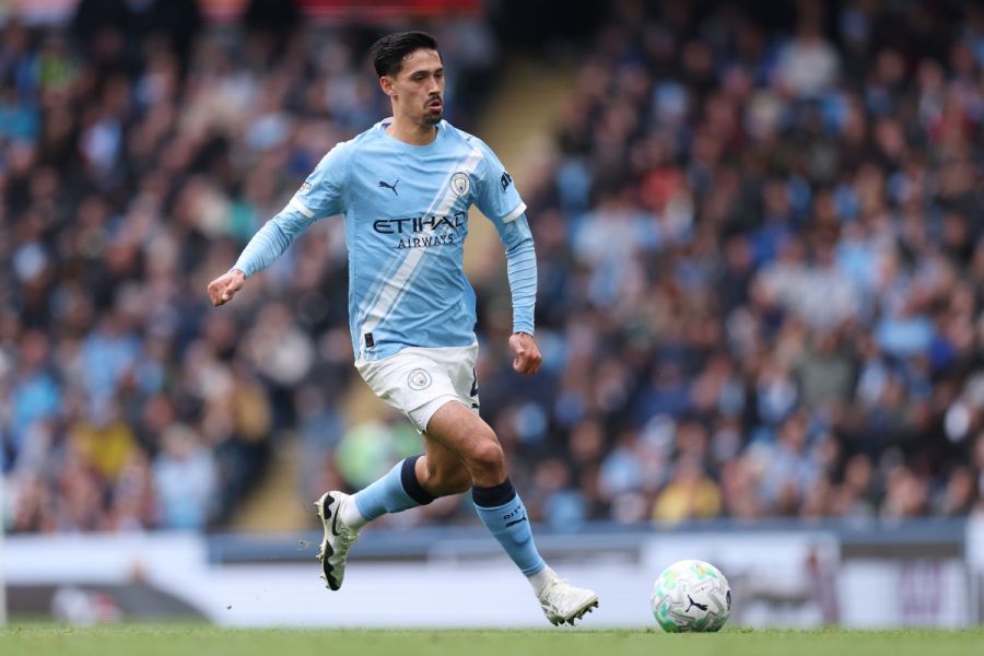 Tijjani Reijnders could be sold by Manchester City.